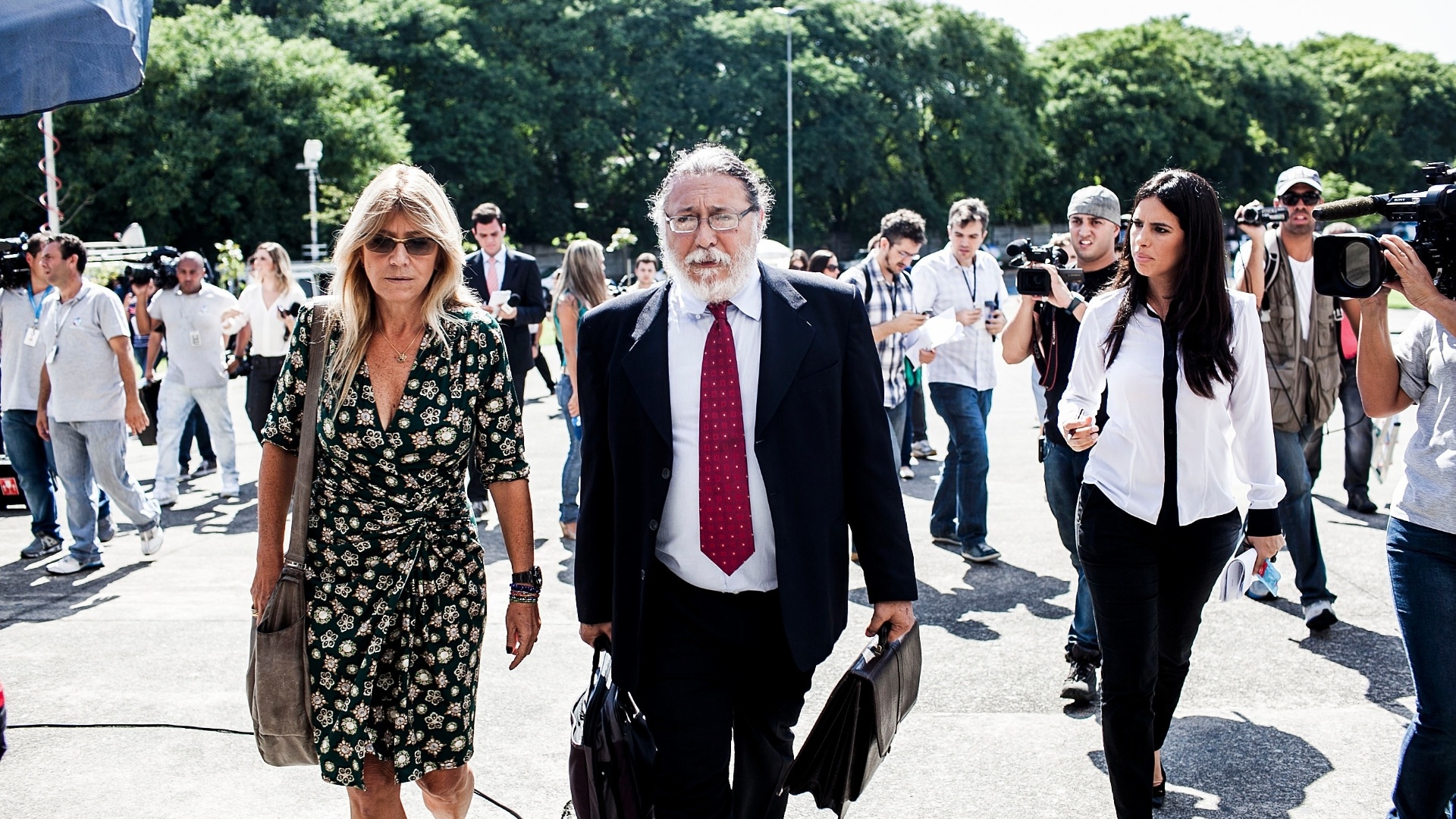 Fotos: Gil Rugai é julgado pelo assassinato do pai e da madrasta - 18 ...