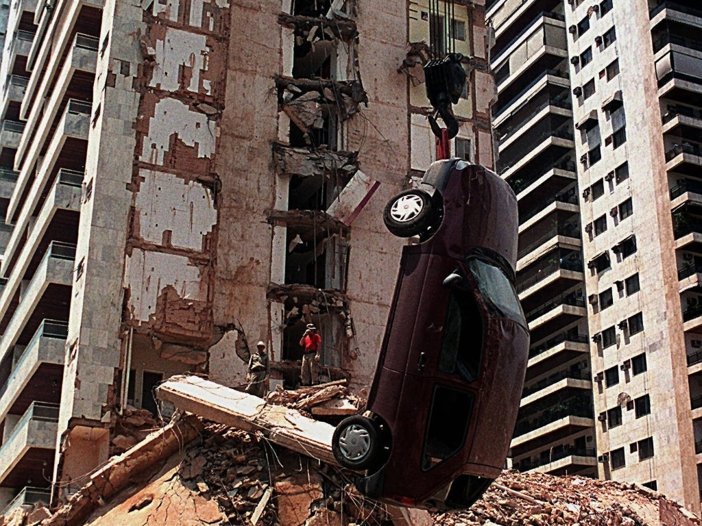 Fotos: Desabamento do edifício Palace 2, no Rio de Janeiro, completa 15 ...