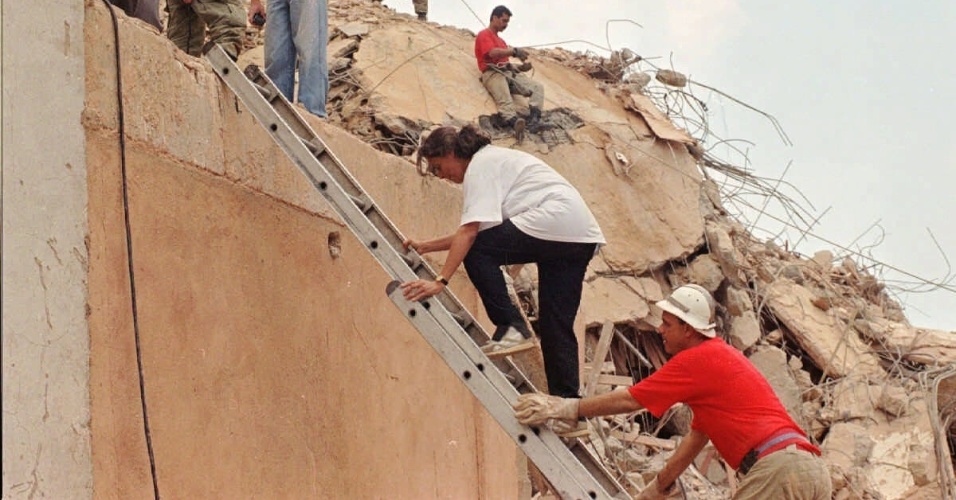 Desabamento do edifício Palace 2, no Rio de Janeiro, completa 15 anos ...