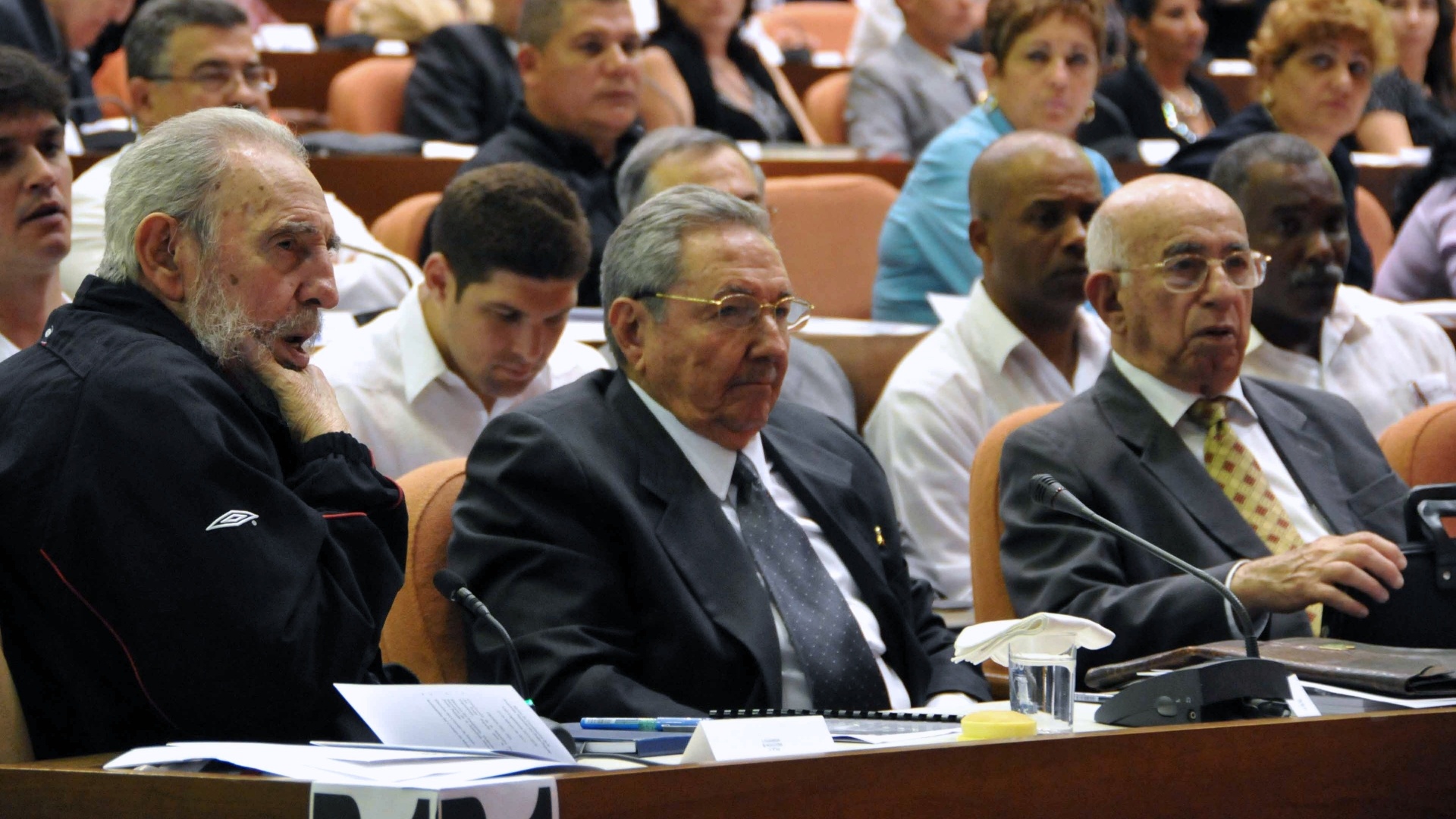 Fotos: Assembleia Nacional do Poder Popular de Cuba - 24/02/2013 - UOL ...