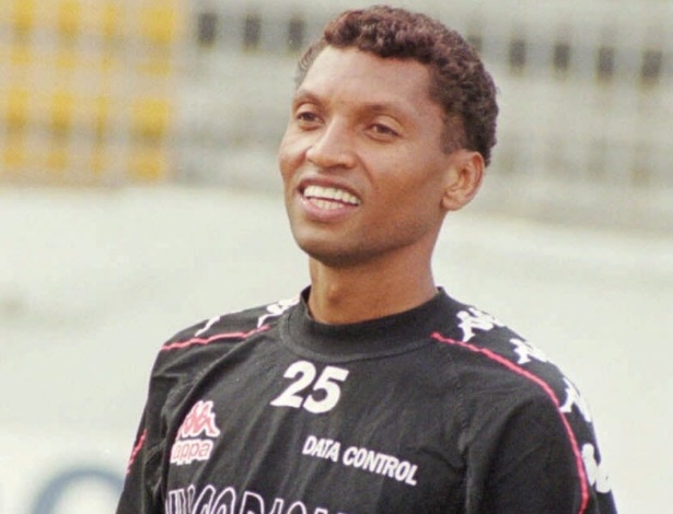 Fotos: Macedo, ex-jogador de São Paulo e Santos - 06/03/2013 - UOL Esporte