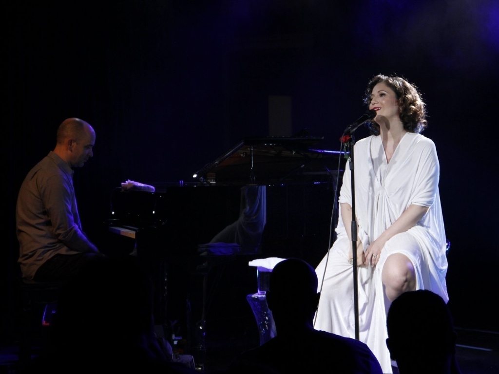 Fotos: Veja imagens do primeiro show de Maria Rita após a gravidez - 08 ...