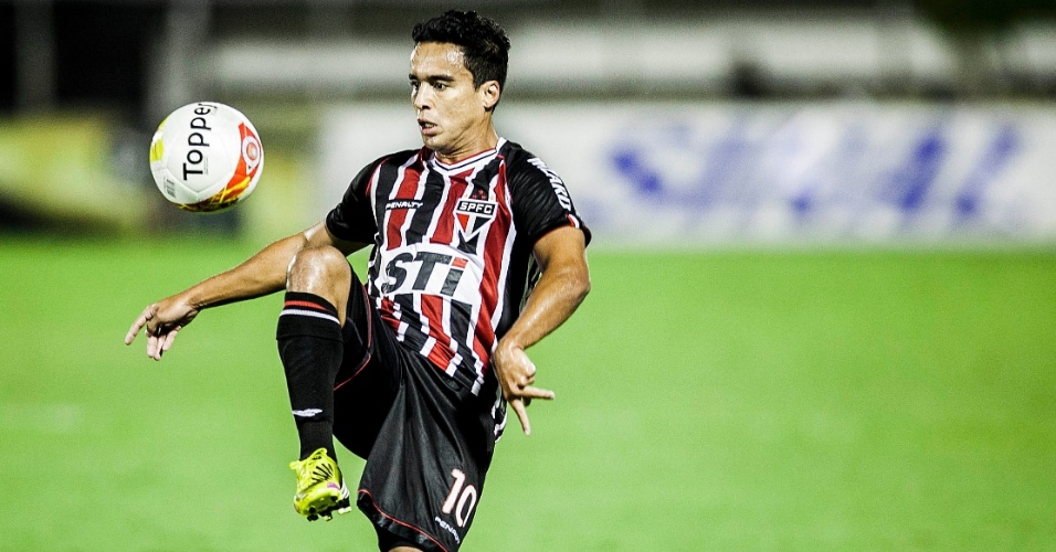 Após triunfar na Ucrânia, Jadson quer superar desconfiança na seleção ...