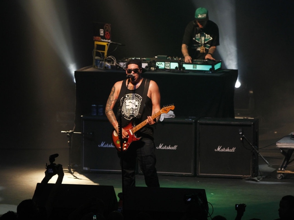 Fotos: Veja imagens do show do Sublime with Rome em São Paulo - 23/03 ...