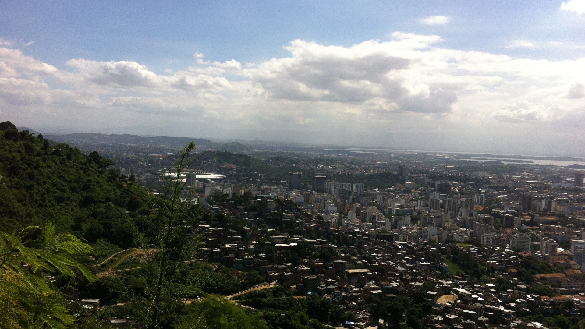Único padre exorcista do RJ explica técnicas do ritual: "não é mágica ...
