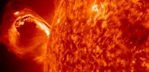 Vídeo da Nasa mostra erupção solar - 03/05/2013 - UOL Notícias