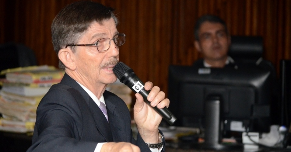 Fotos: Julgamento da morte de PC Farias - 06/05/2013 - UOL Notícias