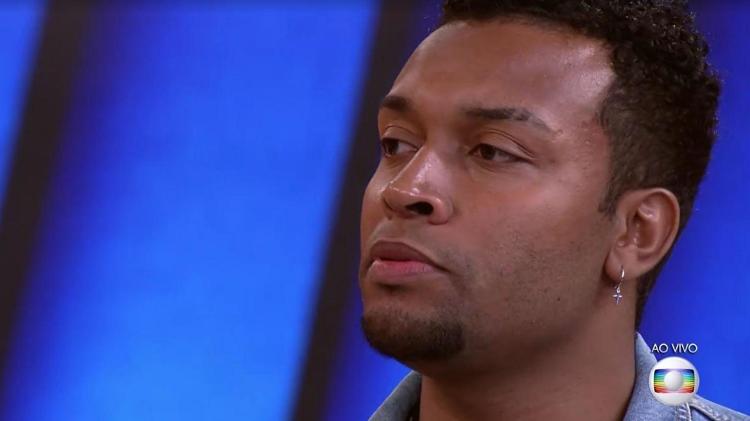 Quem desiste do BBB é processado pela Globo? Quais as consequências?