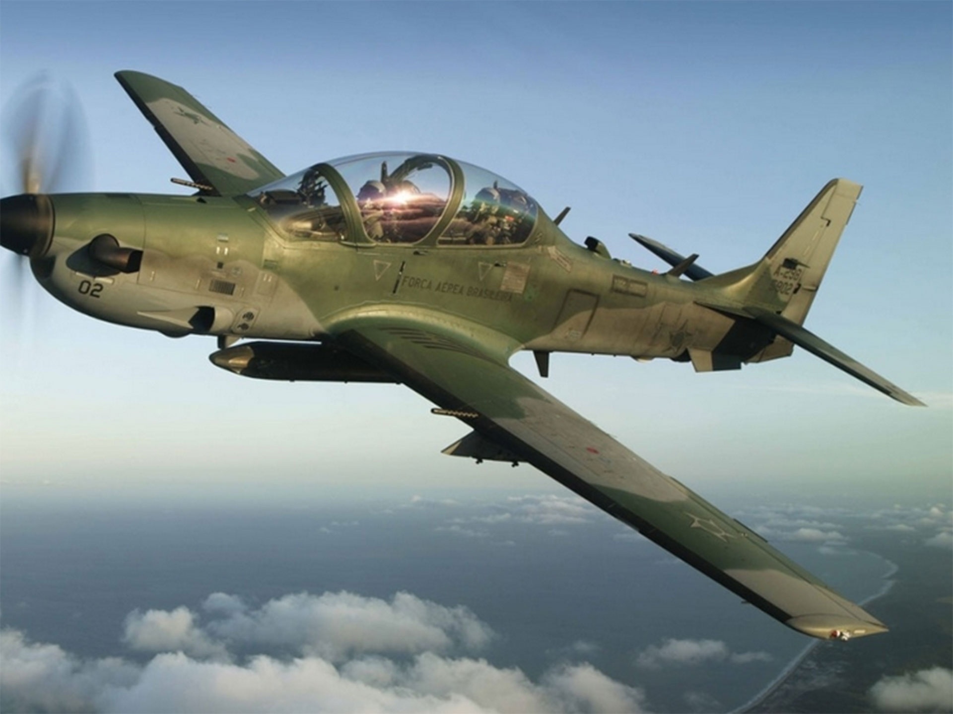 Fotos: Conheça modelos de avião fabricados pela Embraer - 30/03/2018 ...