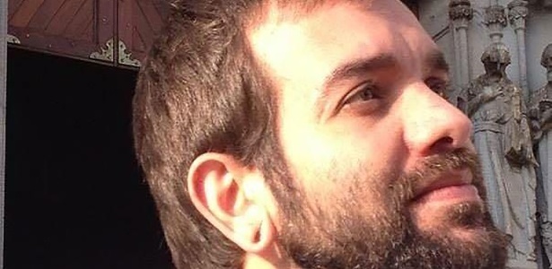 Ex-vocalista da banda Twister relata ter sofrido abuso sexual aos 15 ...