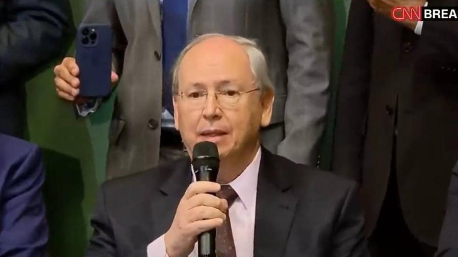 Condenado pela trama golpista passa a ser considerado foragido