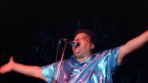 Vinho no avião é bom, mas vá com calma