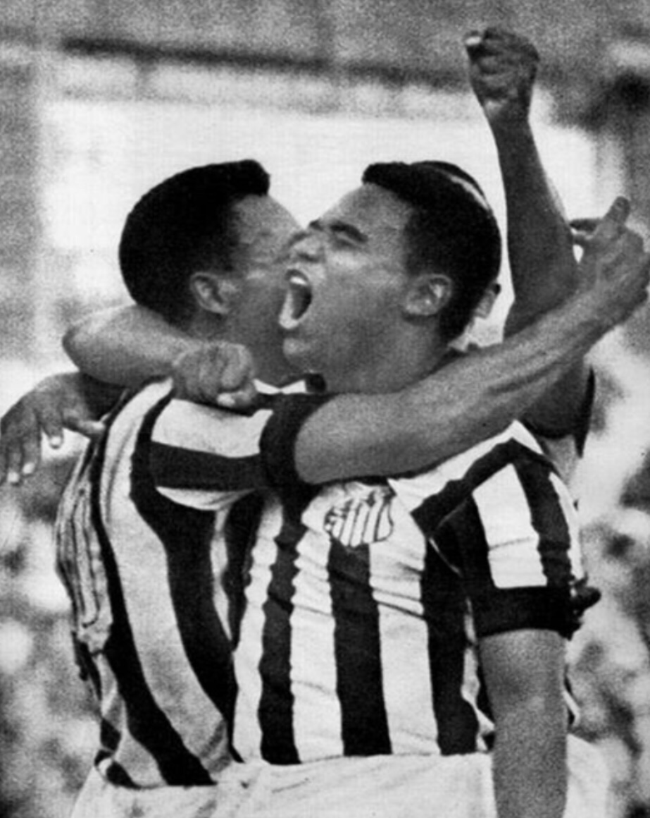 Coutinho, um dos maiores centroavantes que o historiador (não) viu ...