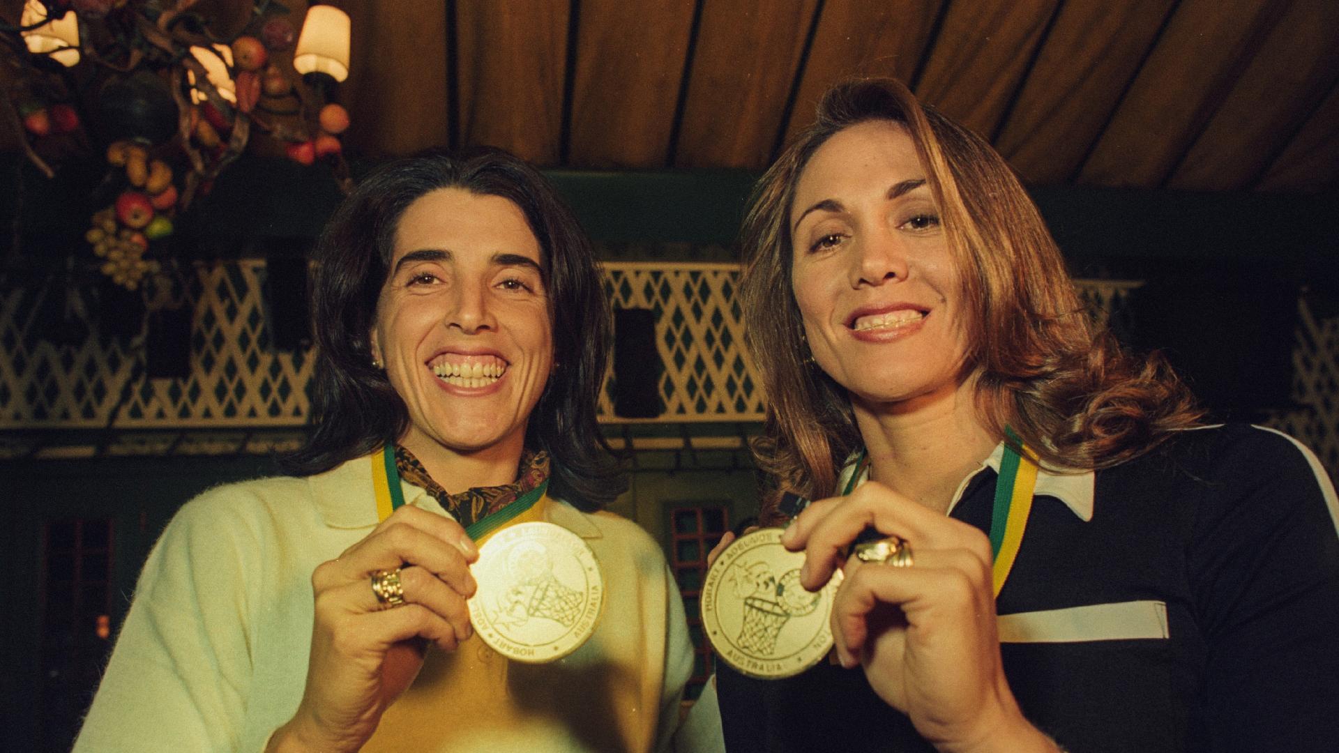 Paula Hortência Zé Roberto E Bernardinho Entram No Hall Da Fama Do