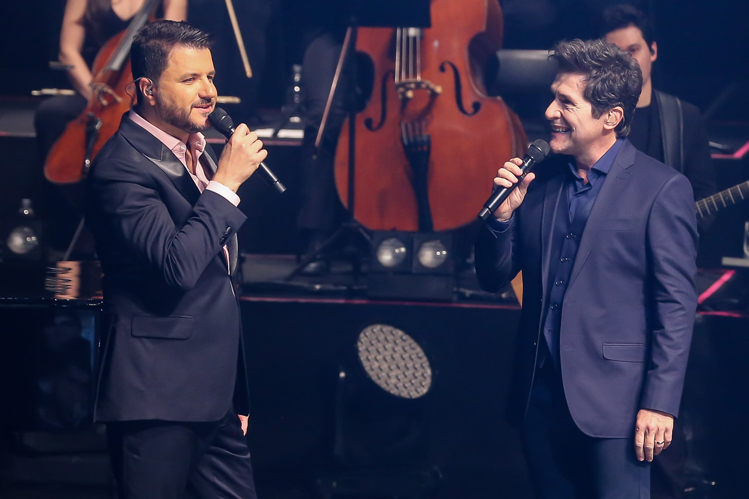 Maurício Manieri grava DVD - Blog Amaury Jr. - BOL