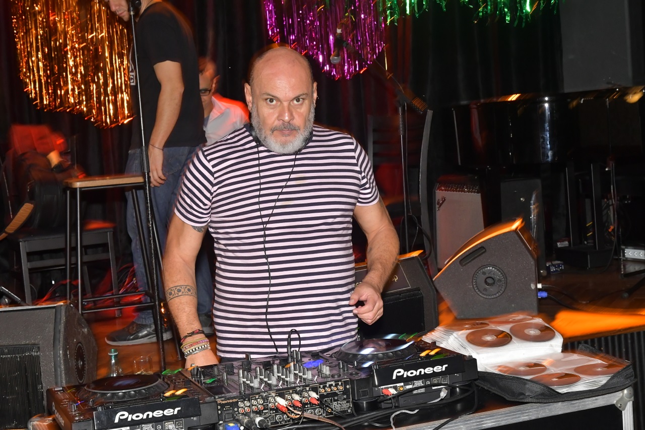 Helena Mottin celebra aniversário em ritmo de Carnaval - Blog Amaury Jr ...