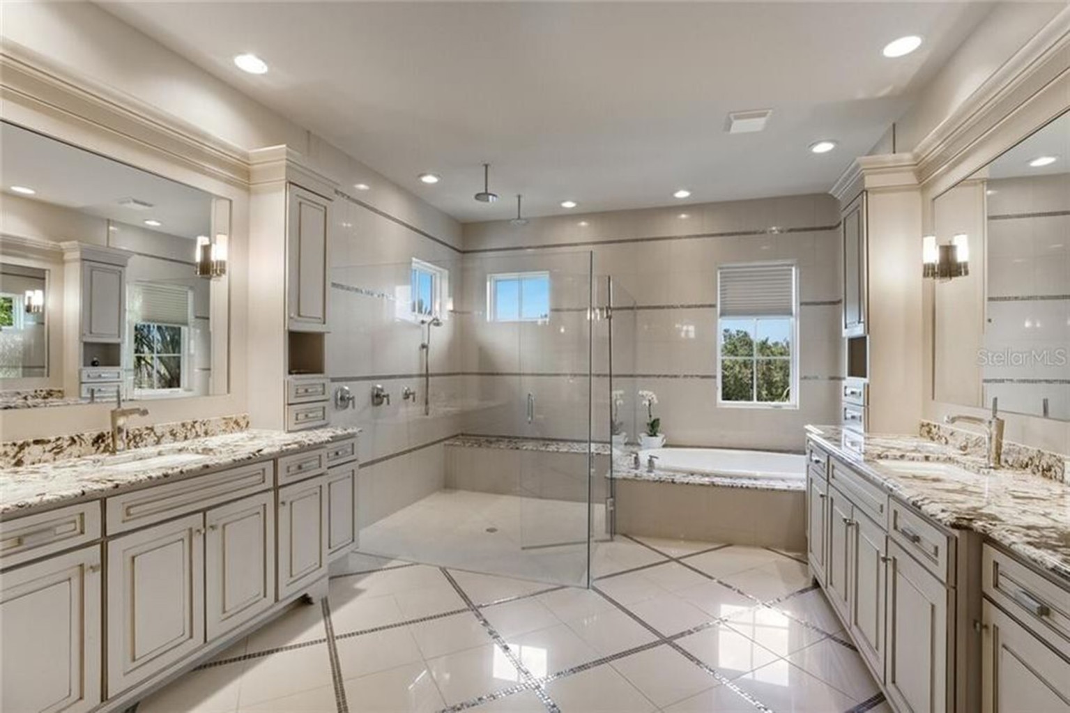 Por dentro da luxuosa nova mansão de Mick Jagger - Blog Amaury Jr. - BOL