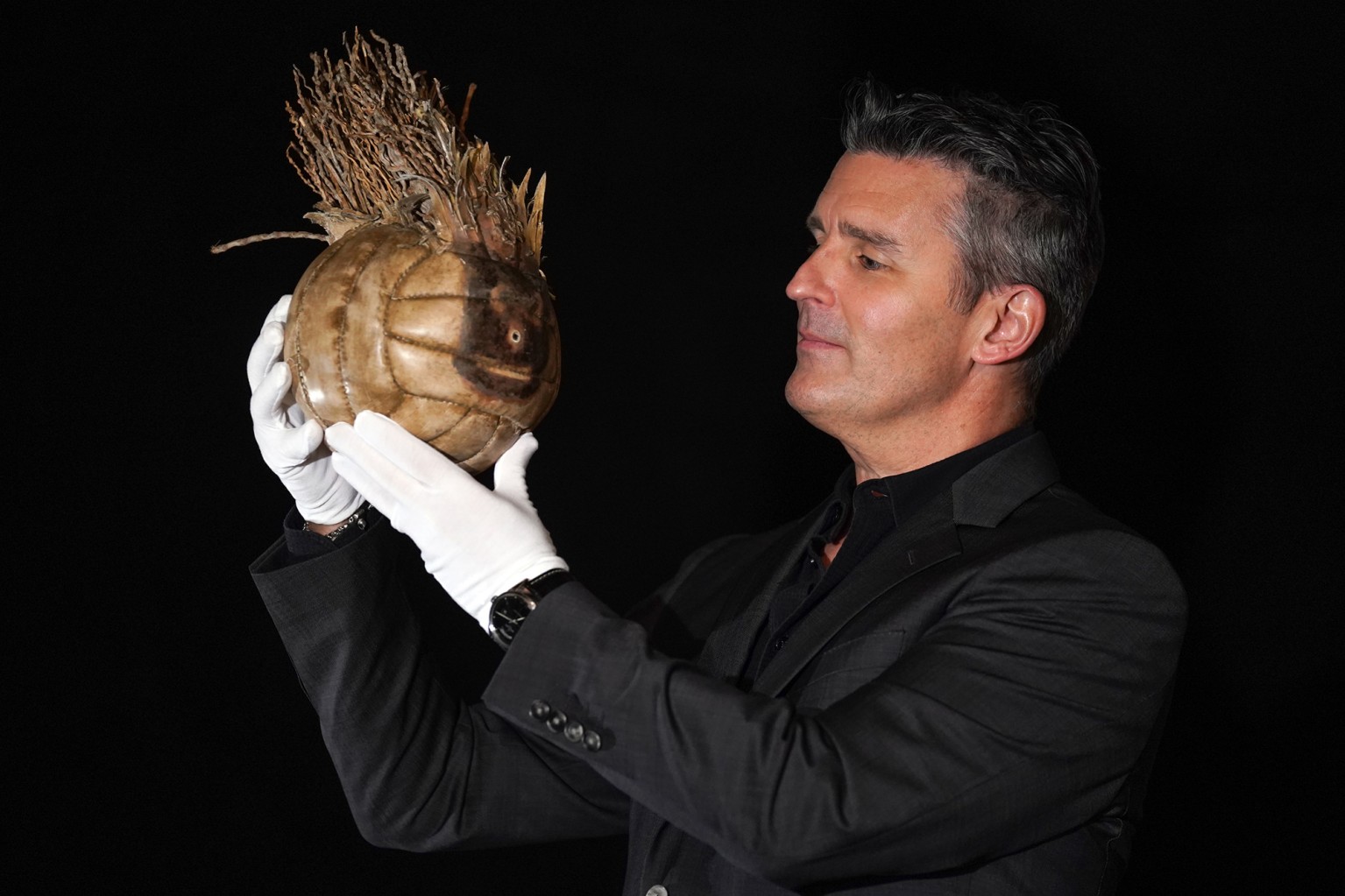 Fantasia de 'elfo' de Will Ferrell é vendida por uma quantia ...