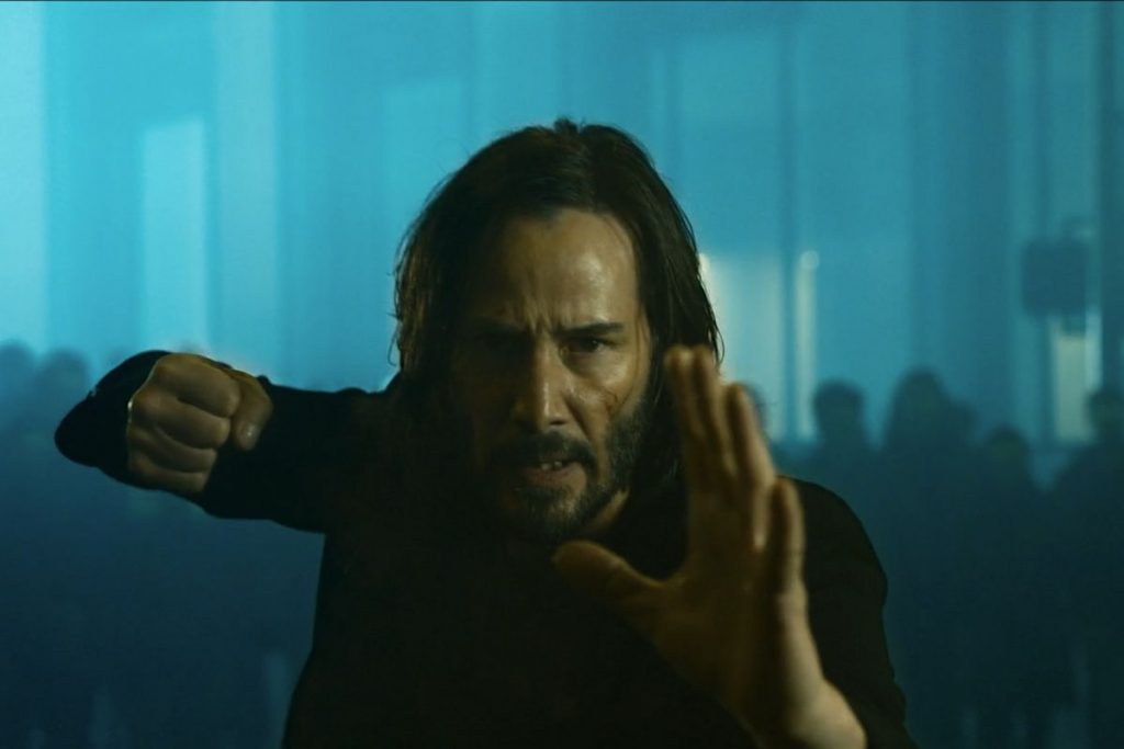 Keanu Reeves pulou 19 vezes de um prédio de 46 andares para "Matrix ...