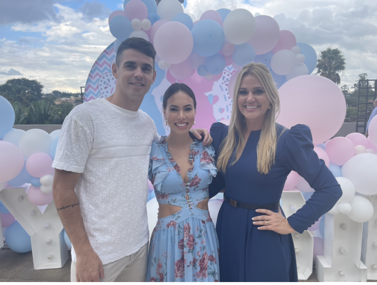 Ludmila Emboaba celebra aniversário com chá revelação - Blog Amaury Jr ...