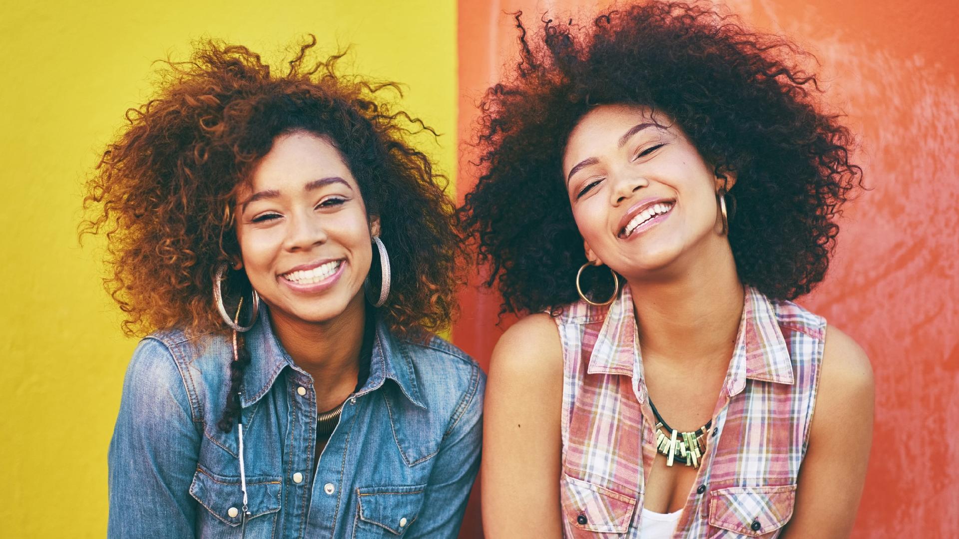 Manchester City lança campanha de apoio à causa LGBT com uniforme ...