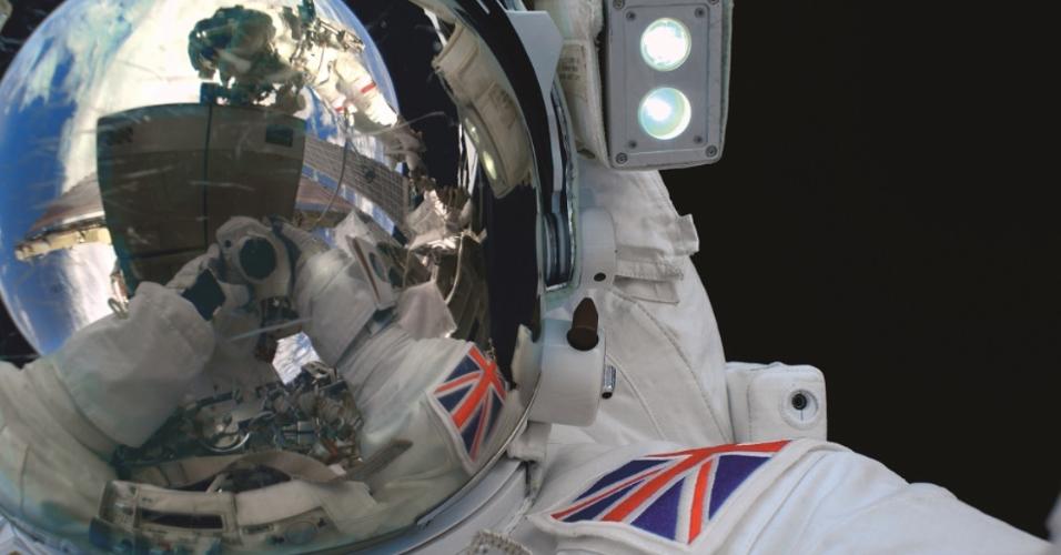 Trans, prostituta e brasileira: conheça Lord Fanny, heroína obscura da ...