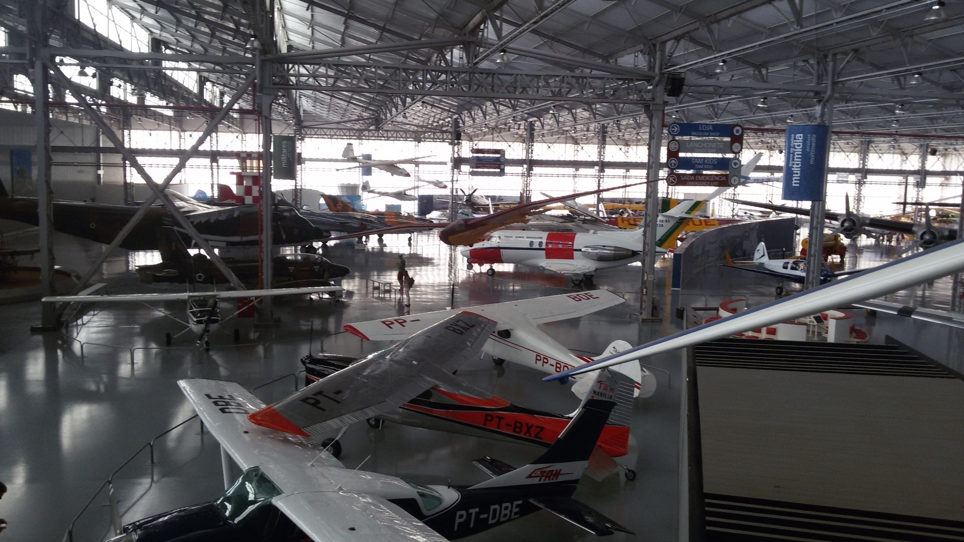Fotos: Voe pela história e conheça o Museu da TAM - 12/01/2016 - BOL BOL
