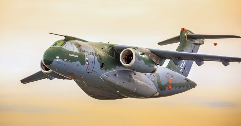 Novo jato da Embraer alcança capacidade inicial para operações - Brasil ...