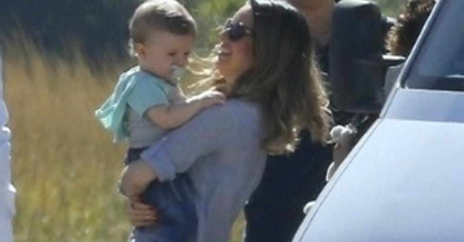 12 peculiaridades a respeito de Theo Lima, o filho de Sandy - BOL ...