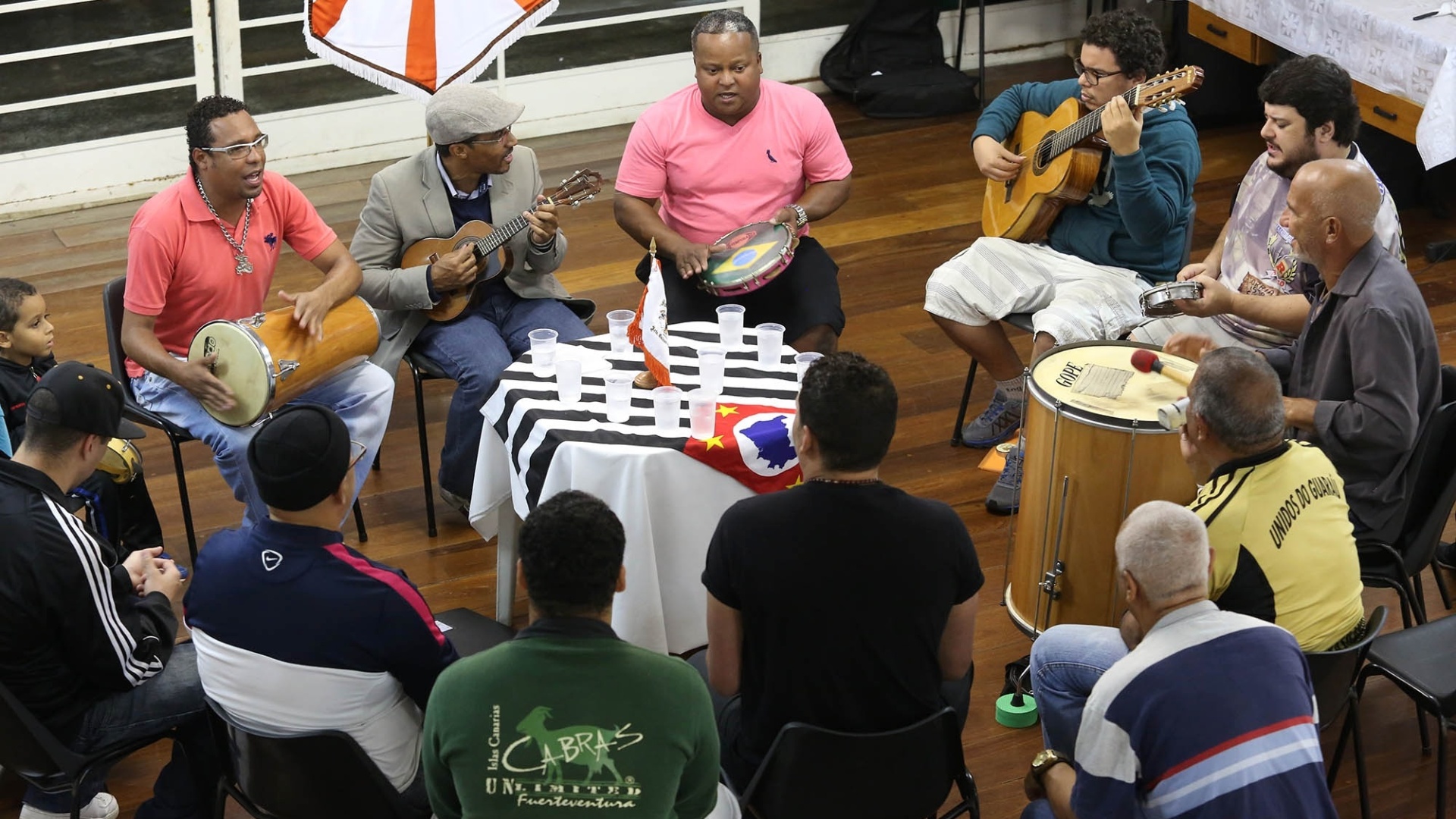 Conheça o Samba do Congo, na Brasilândia, em São Paulo - Notícias - BOL