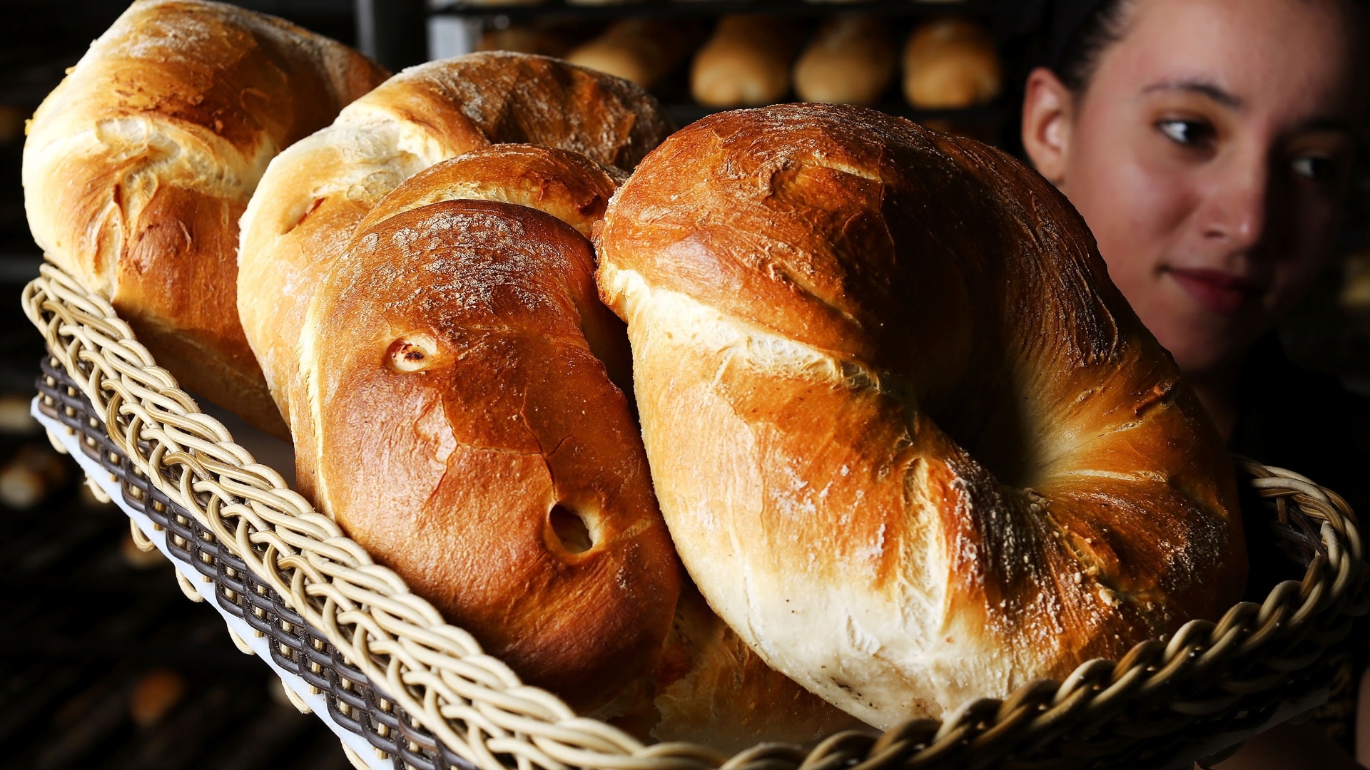 Dia do Padeiro: conheça a rotina de quem torna suas manhãs mais ...