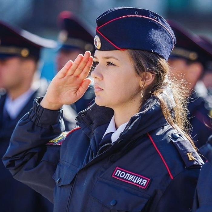 Fotos: Belas policiais russas são destaque em conta no Instagram - 04 ...
