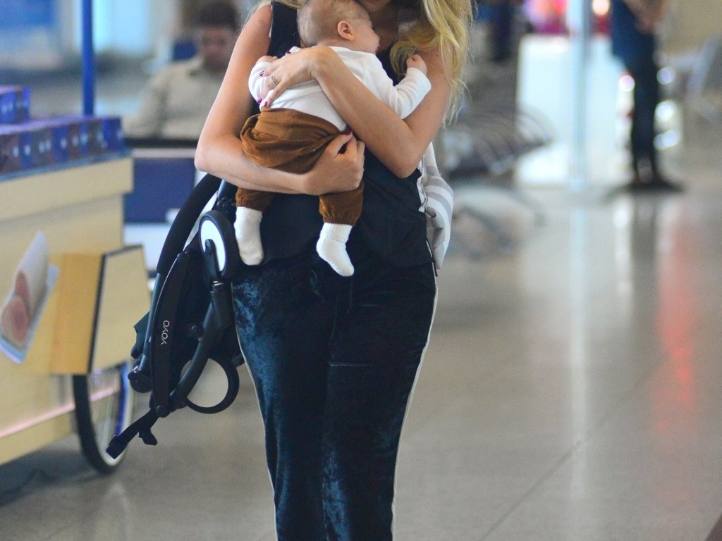 Fotos: Confira a trajetória da repórter Rafa Brites - 09/08/2016 - BOL BOL