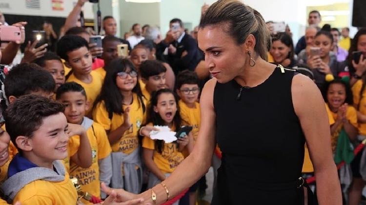 13 fatos sobre Marta Silva, a maior jogadora de futebol do mundo ...