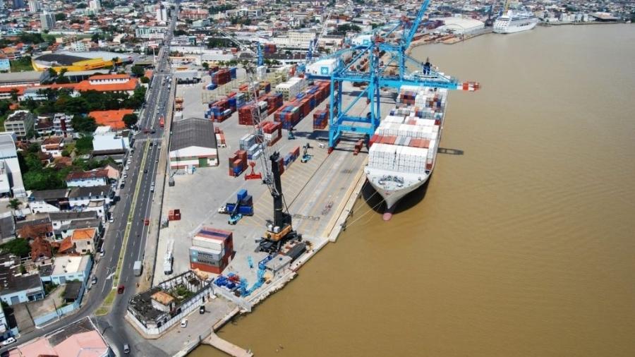 PF investiga indícios de fraude em licitação do governo no porto de Itajaí