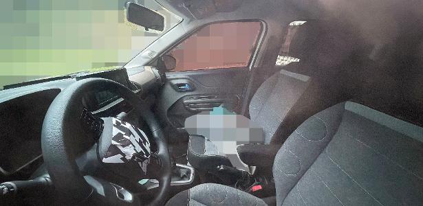 Interior do SUV cupê Citroën Basalt é flagrado antes do lançamento; veja