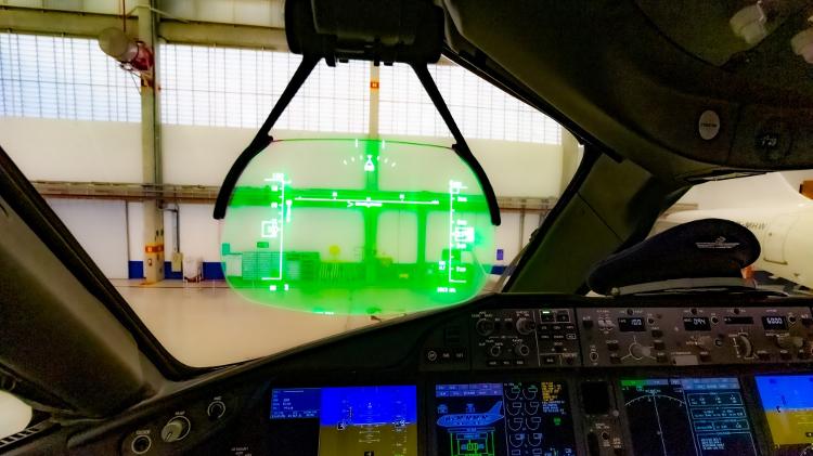 Gigante: 787 completa 10 anos e começa a voar no Brasil