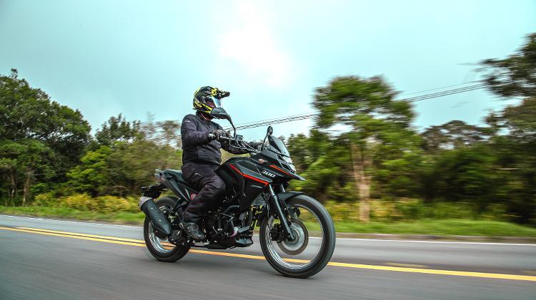 Dafra NH 300: o que vale ou decepciona na nova moto trail de 300 cc - 17/06/2023 - UOL Carros