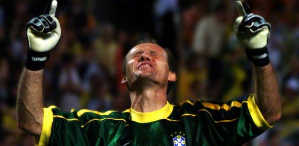 Taffarel é eleito o melhor goleiro da história da seleção brasileira ...