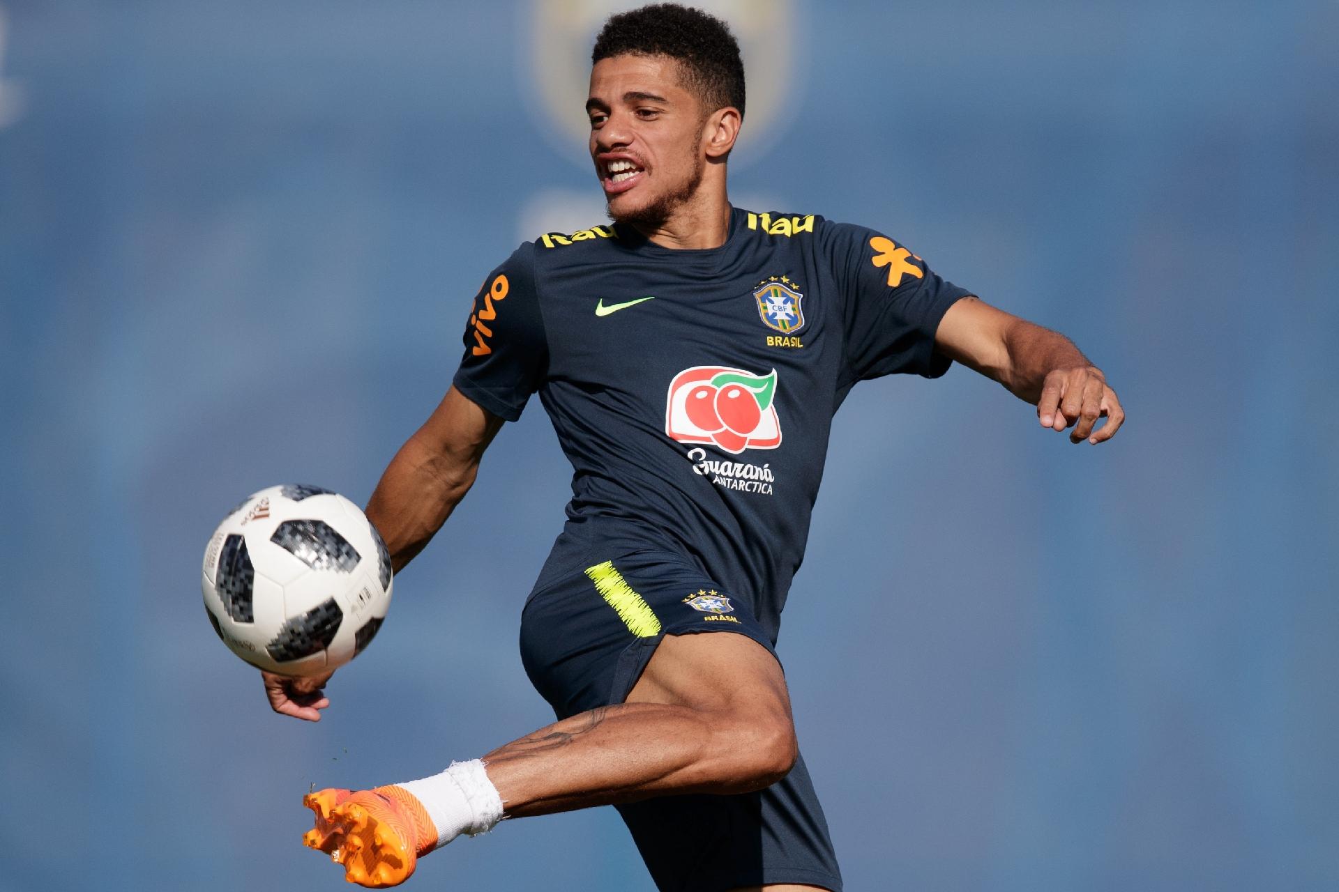 Fotos: Seleção brasileira treina neste domingo (24/06) em Sochi - 24/06 ...