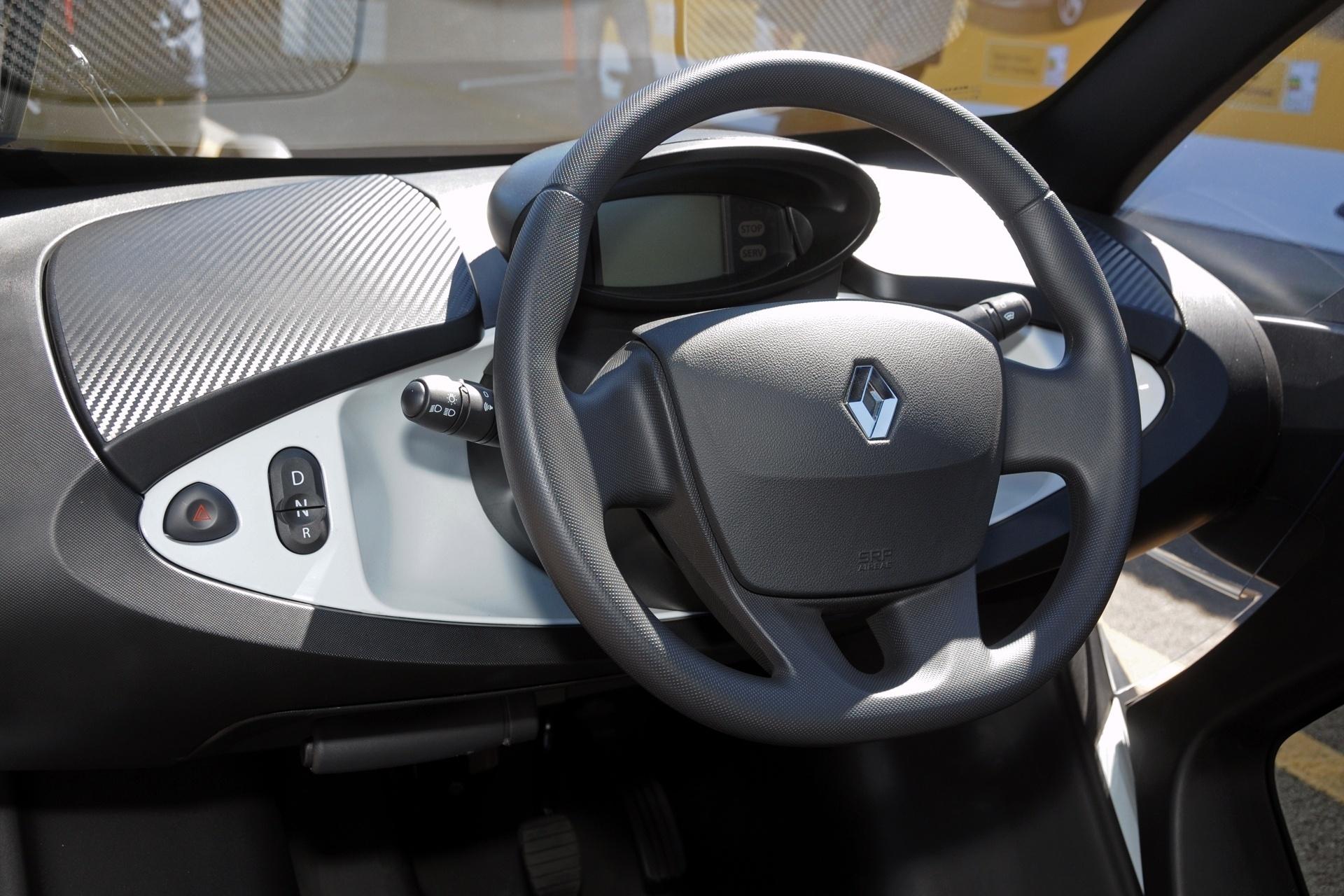Fotos: Por dentro do Renault Twizy - 04/12/2017 - UOL Carros