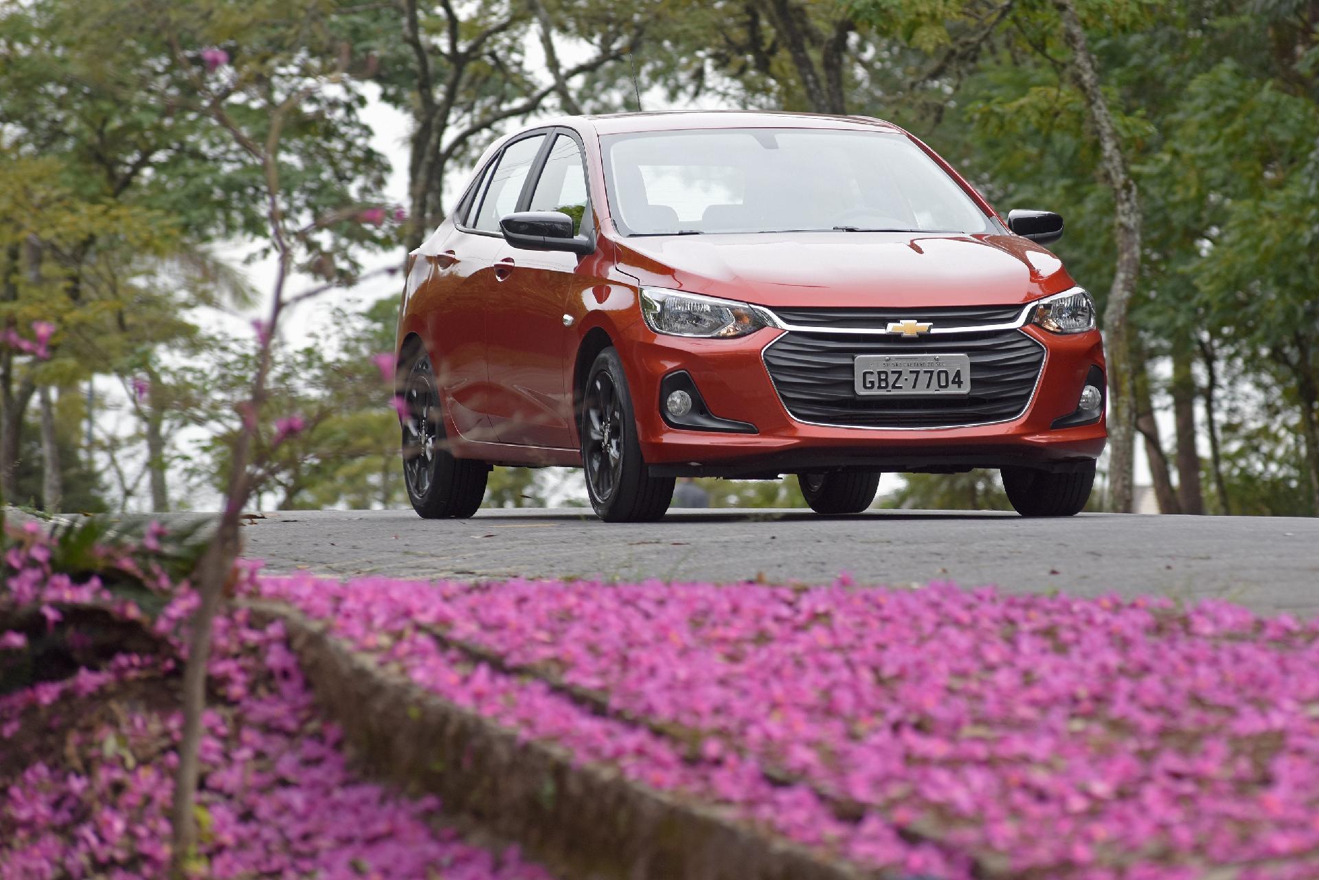Chevrolet Onix LTZ Turbo 2020: preço, consumo, motor e fotos