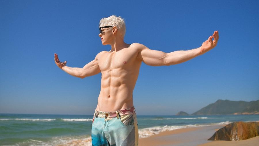 Bera lança 'Christmas on the beach' em homenagem ao Brasil