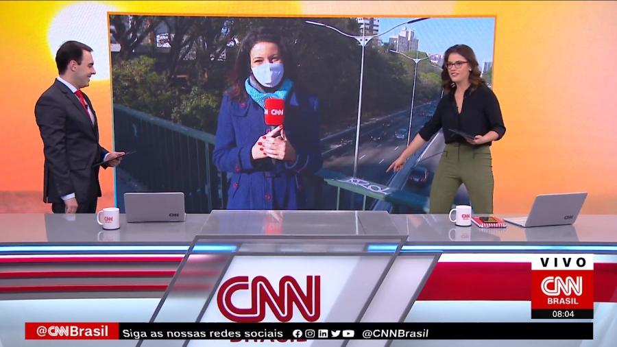 CNN Brasil: Repórter fica ao lado de pichação com seu nome e rende ...