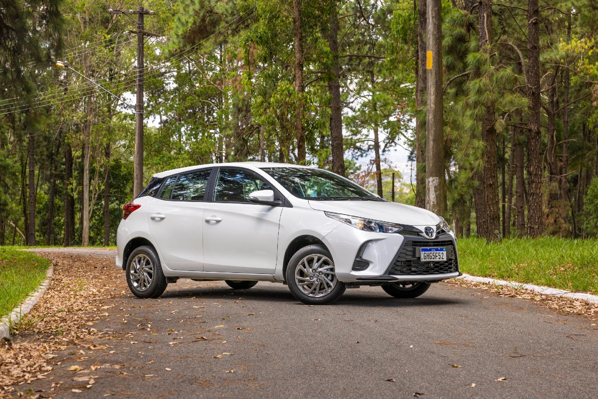 City x Yaris: qual o melhor hatch compacto premium do mercado?