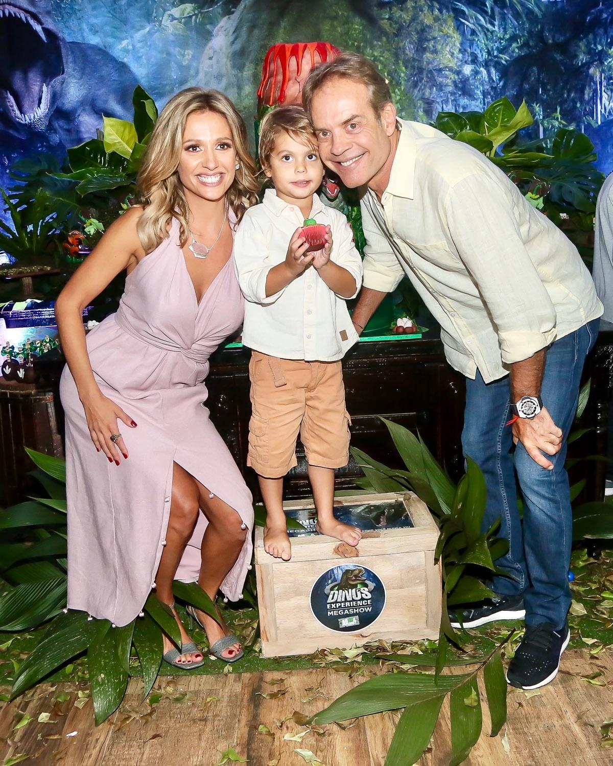 Luisa Mell reata casamento com Gilberto Zaborowsky na festa do filho em ...