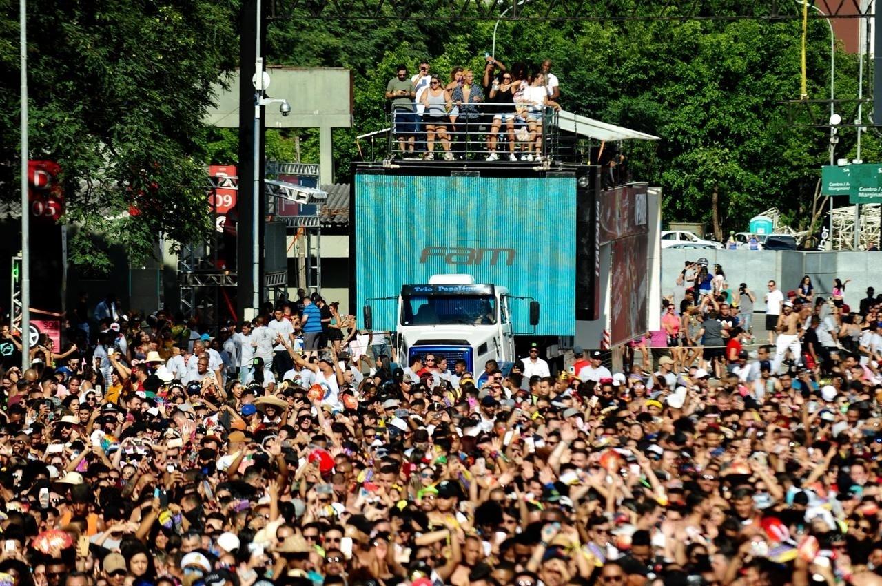 Carnaval 2019: Gabriel Diniz adota Jenifer como musa e diz que é a ...