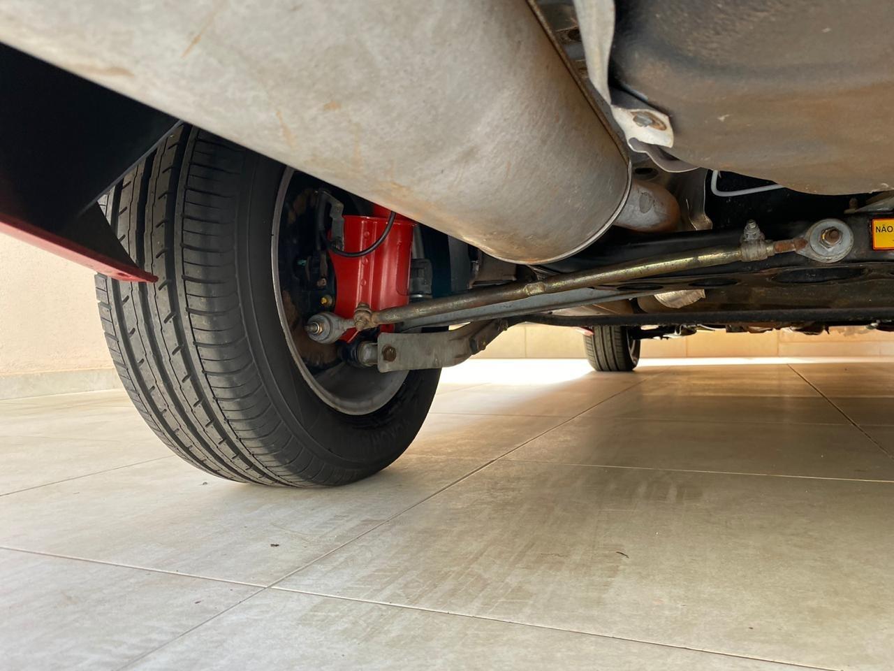 Fiat Tempra Stile 1996 é restaurado e recupera raro interior bege