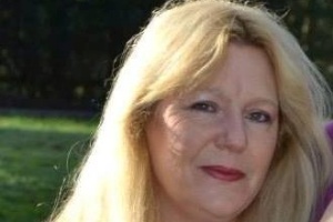 Por ordem médica, inglesa deixa "carreira" de mãe de aluguel após 13 ...