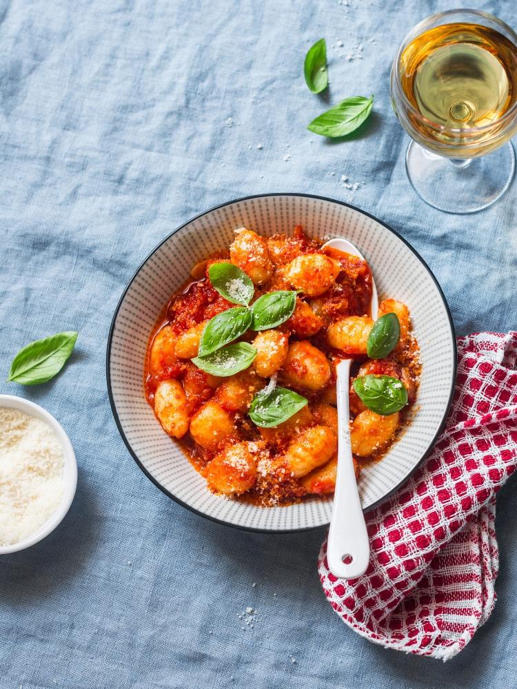 Nhoque caseiro: 10 receitas feitas com batata, mandioca e outros vegetais